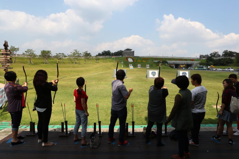 Gukgung: Korean Traditional Archery History & Where To Try It ...